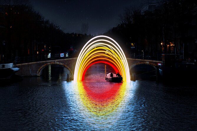 Amsterdam Light Festival Canal Cruise + Unlimited Drinks Option - Who Should Consider This Tour?