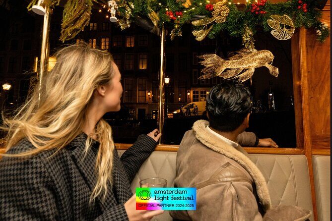 Amsterdam Light Festival: Heated Boat Cruise + Hot Drinks & Bite - Key Points