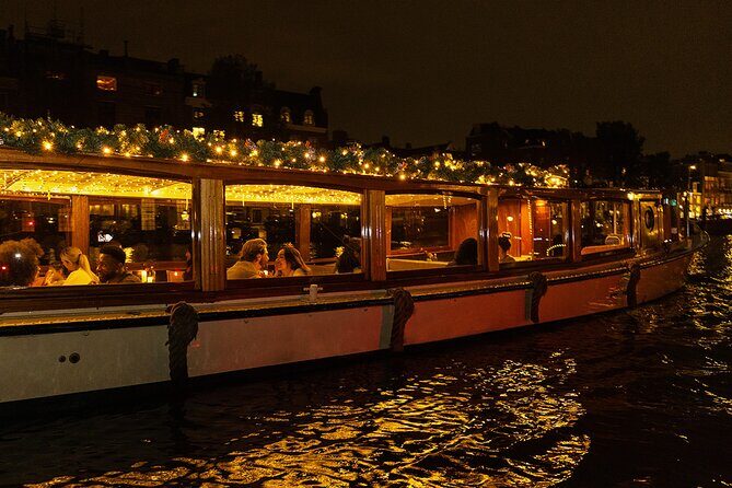 Amsterdam Light Festival: Heated Cruise with Hot Drinks & Bite - An In-Depth Look at the Experience