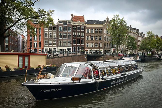 Amsterdam Live Guided Sightseeing Canal Cruise - Amsterdam Live Guided Sightseeing Canal Cruise: An Authentic and Affordable Way to Explore
