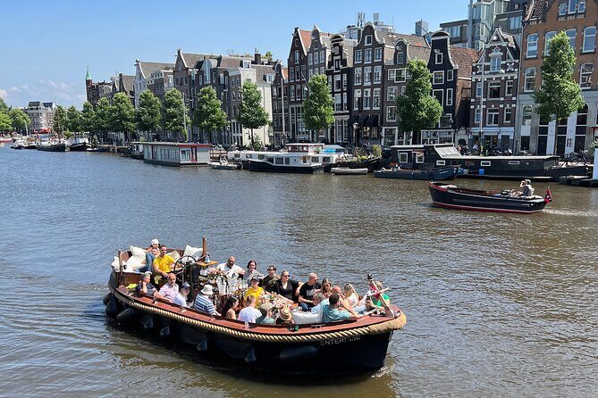 Amsterdam Luxury Boutique Boat tour with Unlimited Beer and Wine - An Overview of the Experience