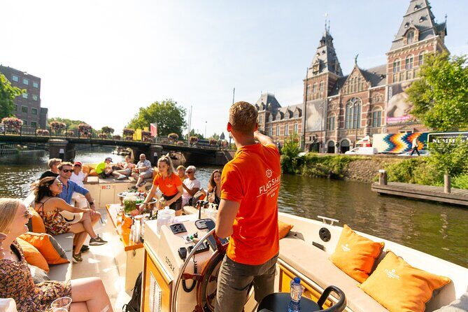 Amsterdam Luxury Canal Cruise + Unlimited Drinks & Bites option - Who Is This Tour Perfect For?