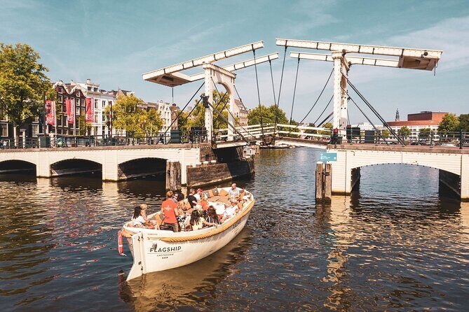Amsterdam Luxury Canal Cruise + Unlimited Drinks & Bites option - Final Thoughts