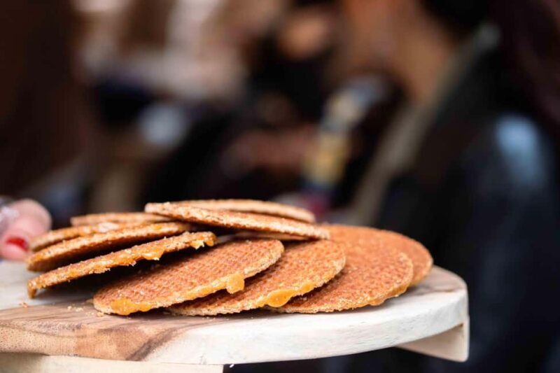 Amsterdam: Luxury Saloon Boat Cruise with Cocktails & Waffle - Value for Money: Is It Worth It?