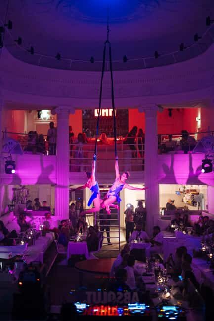 Amsterdam: Midnight Masquerade Dinner Show - Key Points