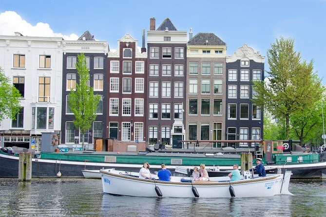 Amsterdam Open Boat Sightseeing Canal Cruise - An In-Depth Look at the Amsterdam Canal Cruise Experience