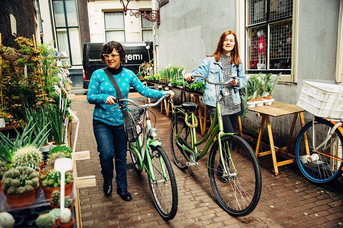 Amsterdam PRIVATE Bike Tour With Locals: Bike & Local Snack Included - The Sum Up: Who Should Book This Experience?