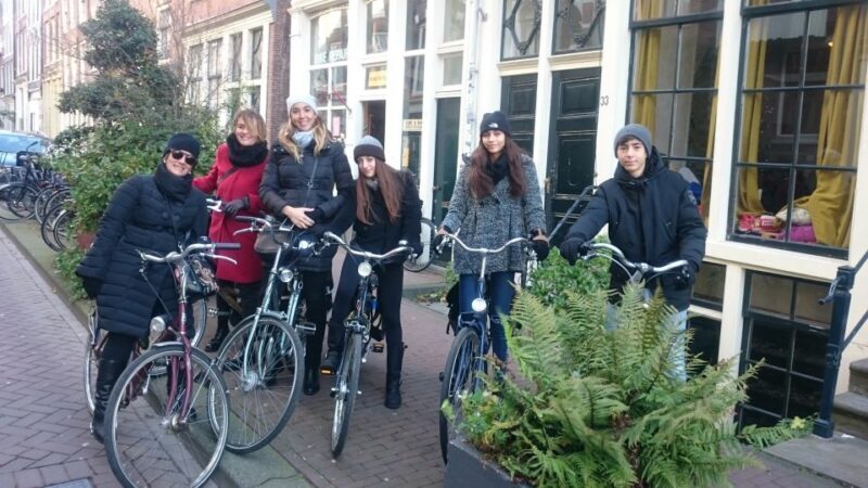 Amsterdam: Private City Bike Tour in italian - Key Points