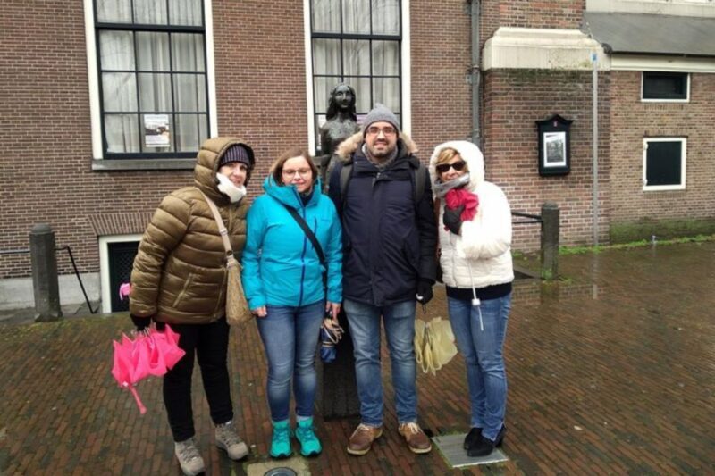 Amsterdam: Private custom tour with a local guide - Key Points