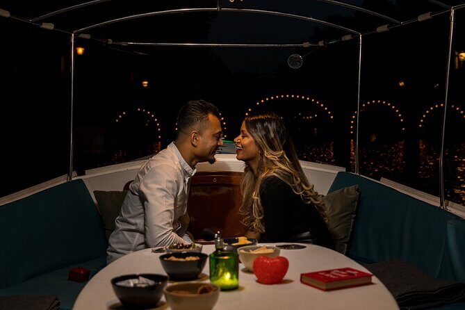 Amsterdam: Private Romantic Evening Canal Cruise + Bubbles/Snacks - The Experience: What You Can Expect