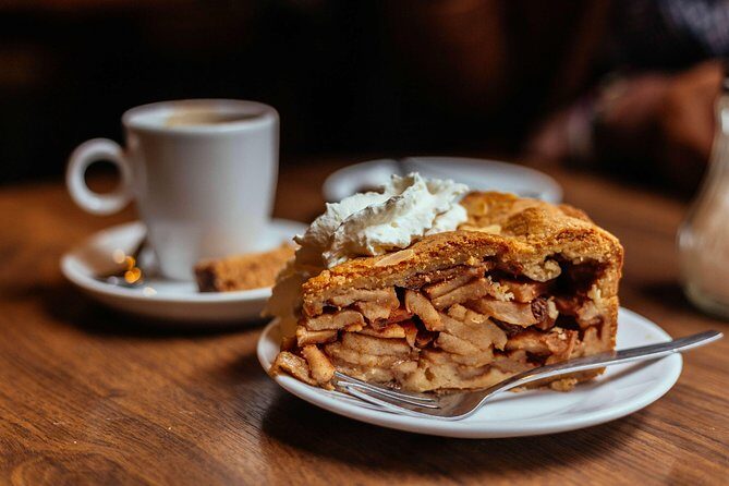 Amsterdam Private Tour: Highlights & Hidden Gems by Bike or Foot - Who Will Love This Tour?