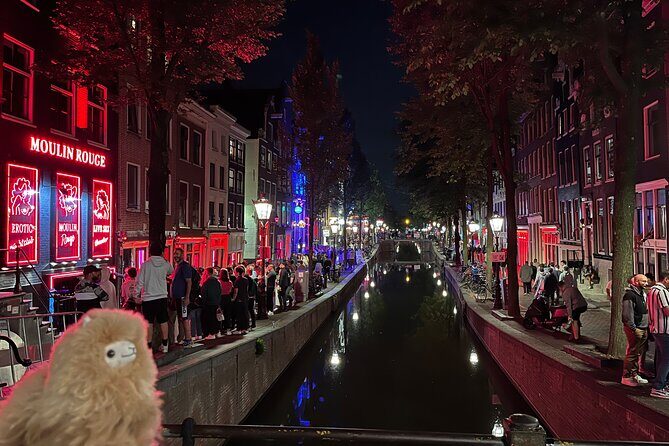 Amsterdam Private Walking & Tasting Tour - Detailed Breakdown of the Itinerary