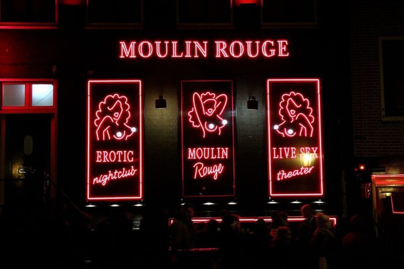 Amsterdam: Red Light District Tour in English or German - Authentic Insights from Travelers