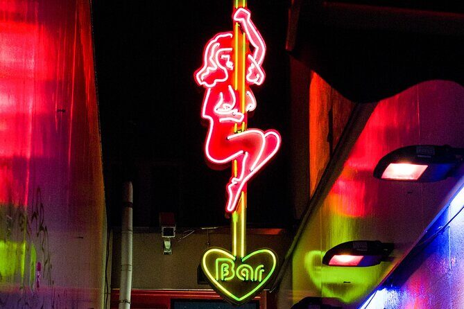 Amsterdam Red Light District Walking Tour in EN/DE/IT/ES - In-Depth Look at the Tour Experience