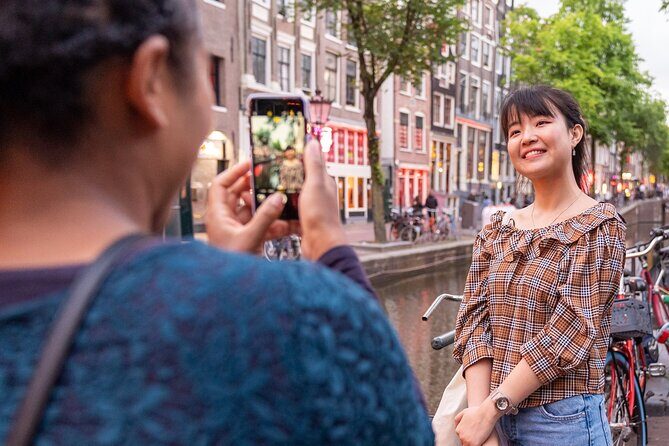 Amsterdam Red Light District Walking Tour in EN/DE/IT/ES - Frequently Asked Questions