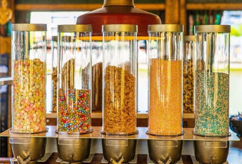 Amsterdam: River Cruise With All-You-Can-Eat Dutch Pancakes - Key Points