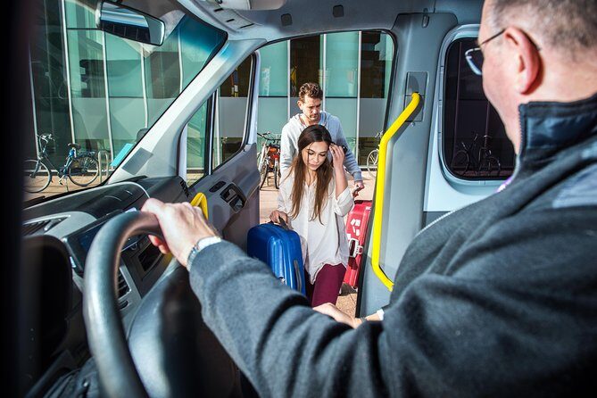 Amsterdam Schiphol Airport (AMS) Round Trip transfer to Amsterdam City - FAQ  