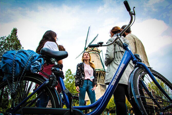 Amsterdam Small-Group Bike Tour With Canal Cruise, Drinks, Cheese - Who Will Love This Experience?
