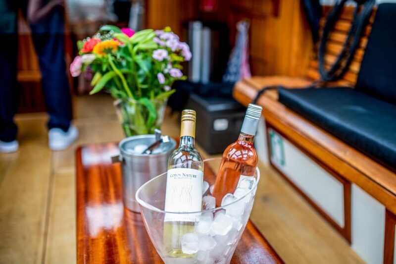 Amsterdam: Small-Group Canal Cruise incl. Drinks and Snacks - Why This Canal Cruise is Worth Considering