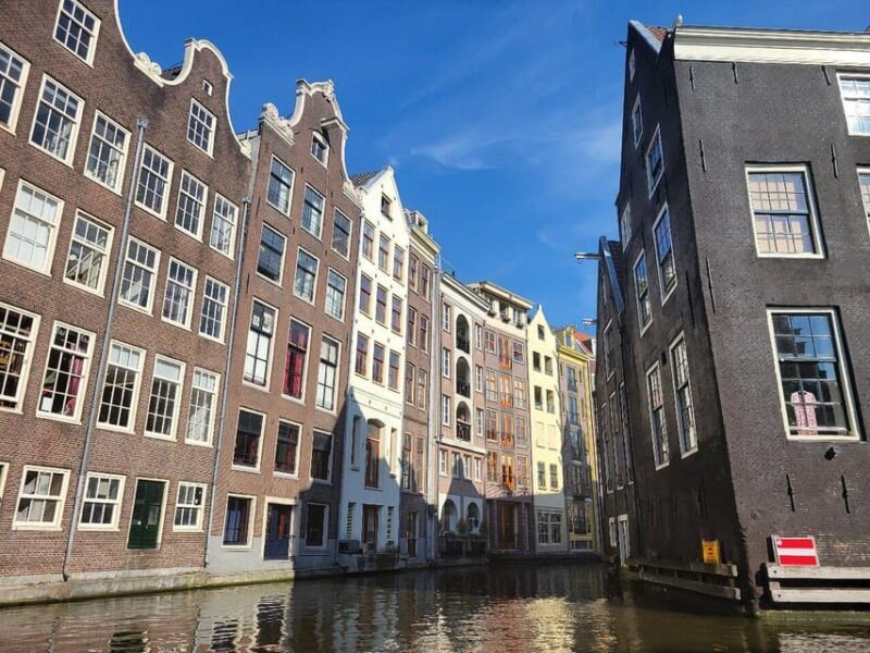 Amsterdam: Small-Group Canal Cruise incl. Drinks and Snacks - Practical Details at a Glance