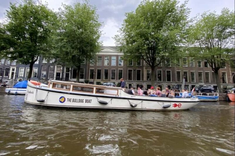 Amsterdam: The Bulldog Boat Smoke-Friendly Cruise & 2 Drinks - Pricing and Value