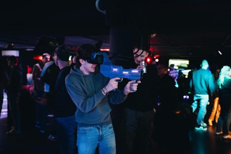 Amsterdam: Ultimate VR Experience: 60 minutes - Practical Considerations