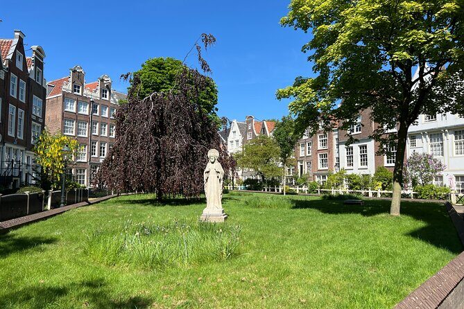 Amsterdam Walking Tour: Urban Legends & History with local guide - Authentic Insights from Reviewers