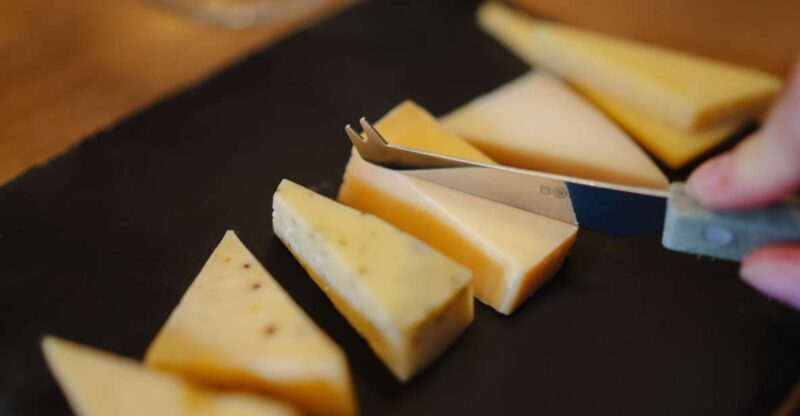 Amsterdam Walking Tour with Cheese Tasting - Who Will Enjoy This Tour?