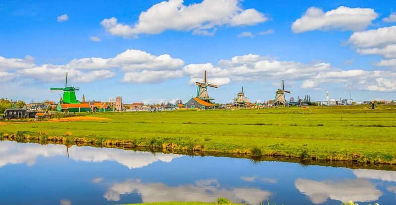 Amsterdam: Zaanse Schans, Edam, Volendam & Marken Bus Tour - An In-Depth Look at the Experience