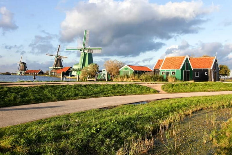 Amsterdam: Zaanse Schans, Marken, Volendam, & Edam Day Tour - Who Should Take This Tour?