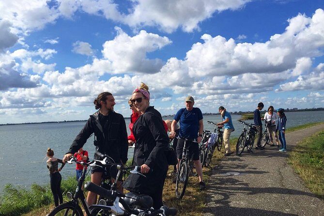 Amsterdam's Countryside Half-Day Bike Tour in Small Group - The Sum Up
