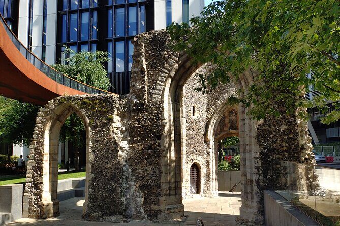 Ancient Hidden Gems in the City of London - The Experience: What Makes It Special?