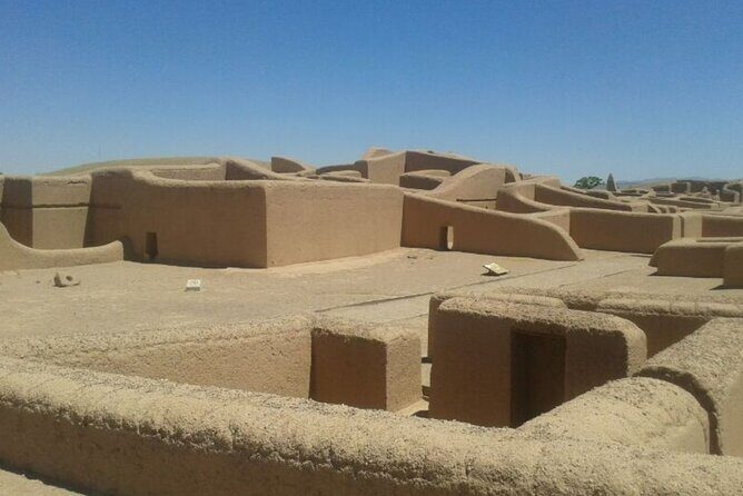 Ancient Route to Paquimé : Desert Mysticism and Living Art - Key Points