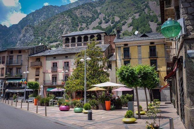 Andorra Private Tour: Sightseeing, Shopping & Traditional Lunch - What’s Included and What to Expect
