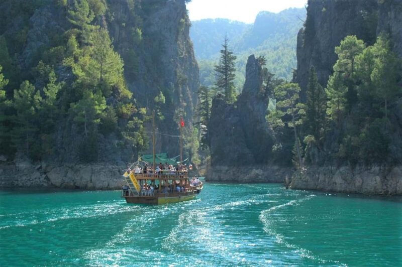 Antalya: Green Canyon Boat Trip with Lunch and Drinks - Key Points
