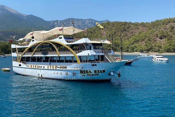 Antalya / Kemer : Mega Star Party Boat Trip w/ Lunch & Transfer - Who Is This Tour Best For?