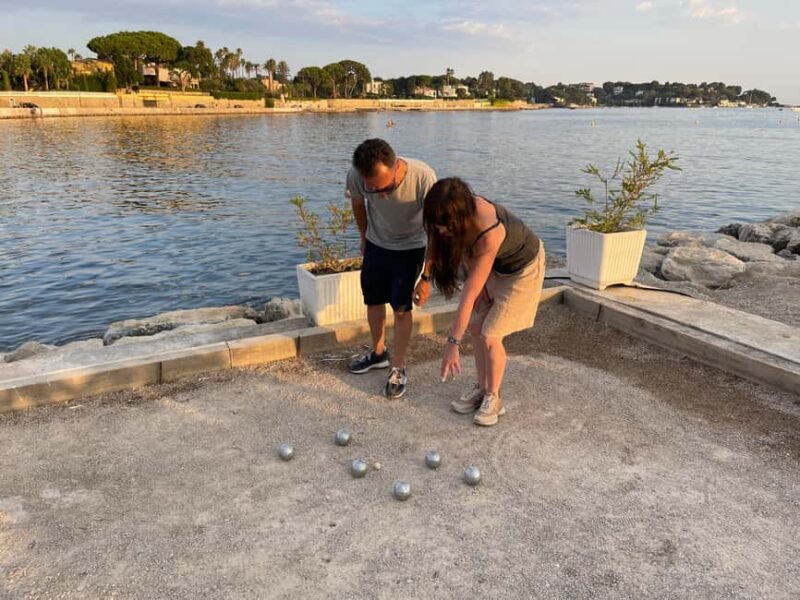 Antibes : Play Pétanque by the sea with a passionate host - Who Will Love This Experience?
