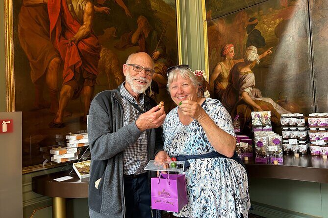Antwerp: Food Walking Tour with 5 Tastings - Wrapping Up with Beer at Grote Markt  
