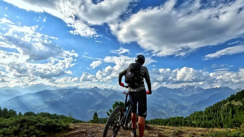 Aosta: E-bike full suspension day rental - The Sum Up