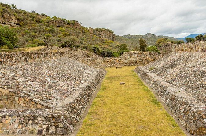 Archaeological sites Tour and Red Pottery in Tlacolula - What Reviewers Have Said