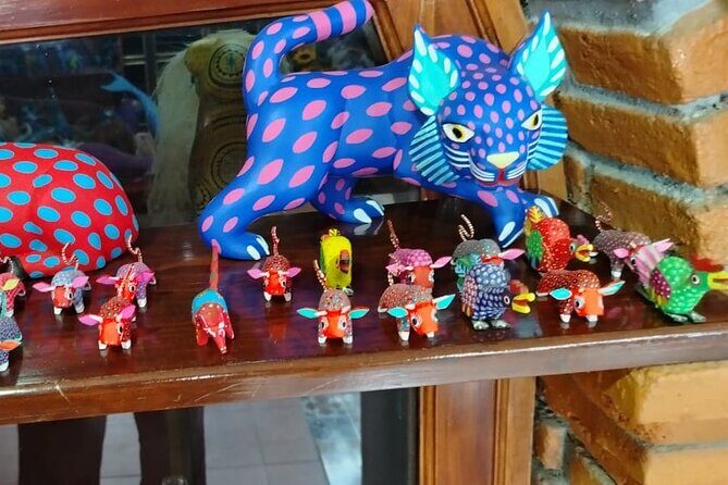 Archaeological Zone of Monte Alban,Alebrijes,Mezcal and Barro Negro - Artistic Carvings: Alebrijes and Barro Negro