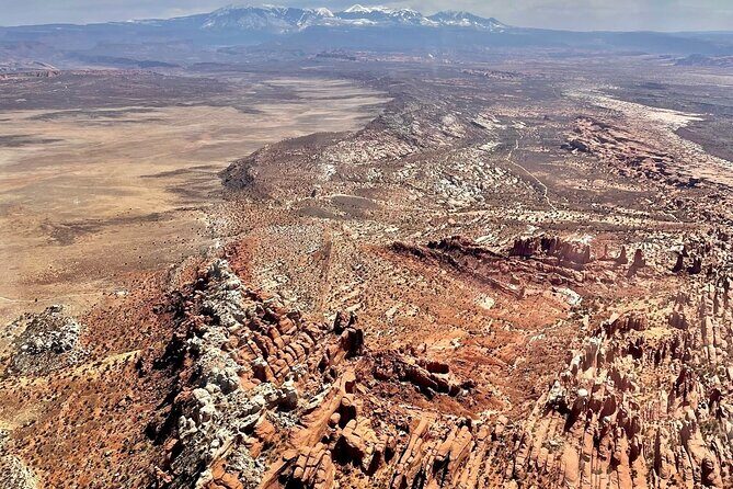 Arches National Park Airplane Tour - The Pros and Cons
