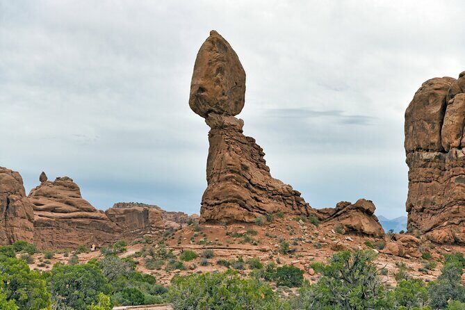Arches National Park by Van Tour - Why Choose the Arches National Park Van Tour?