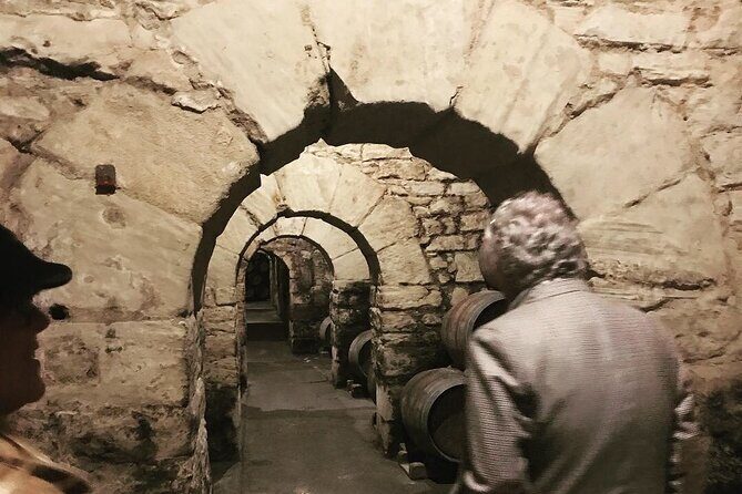 Architectural Rioja Small Group Wine Tour with Lunch from Bilbao - FAQ