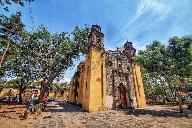 ARCHITECTURAL TOUR in Coyoacán - small groups - Exploring Coyoacán’s Architectural Charm: A Detailed Review of the Small-Group Tour