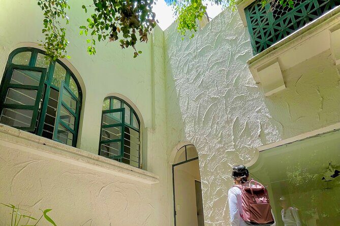 Architecture of Luis Barragan Walking Tour with Street Food - The Sum Up