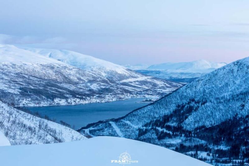 Arctic hike on Kvaløya Island with drinks and snacks - What’s included and what to bring