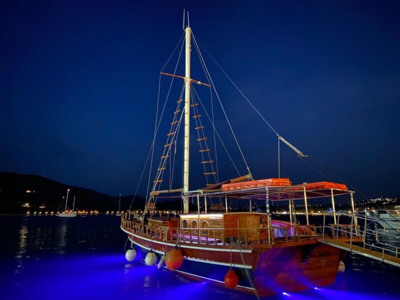 Argostoli: Sunset Cruise with Swim Stops, Dinner, and Wine - FAQ