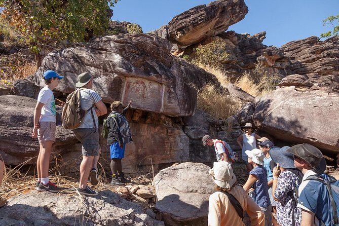 Arnhem Land Yingana Injalak Hill Full Day Tour from Darwin - What Sets This Tour Apart?