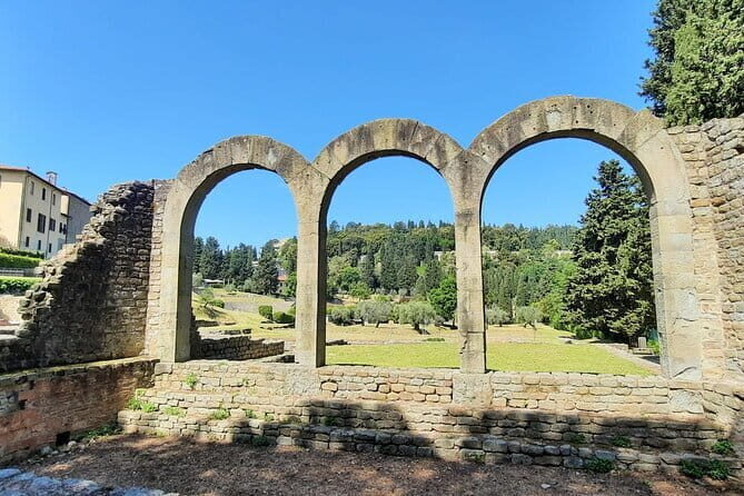 Around Florence Hills: AppGuided eVespa Tour + Wine&Food - The Experience in Detail